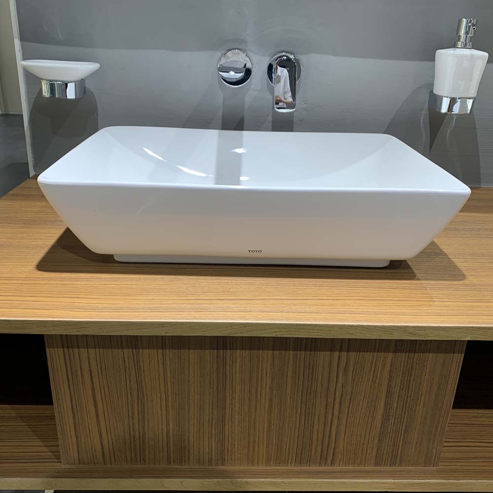 Chậu rửa lavabo đặt bàn TOTO LT1735